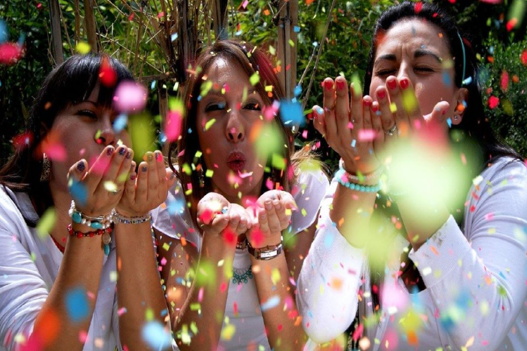 8 beneficios de las relaciones sociales positivas | esVivir