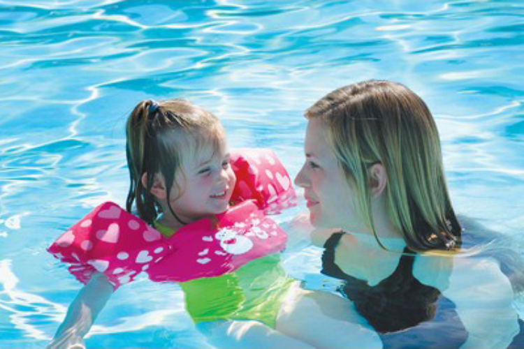 Cómo elegir el mejor sistema de flotación para que los niños aprendan a ...