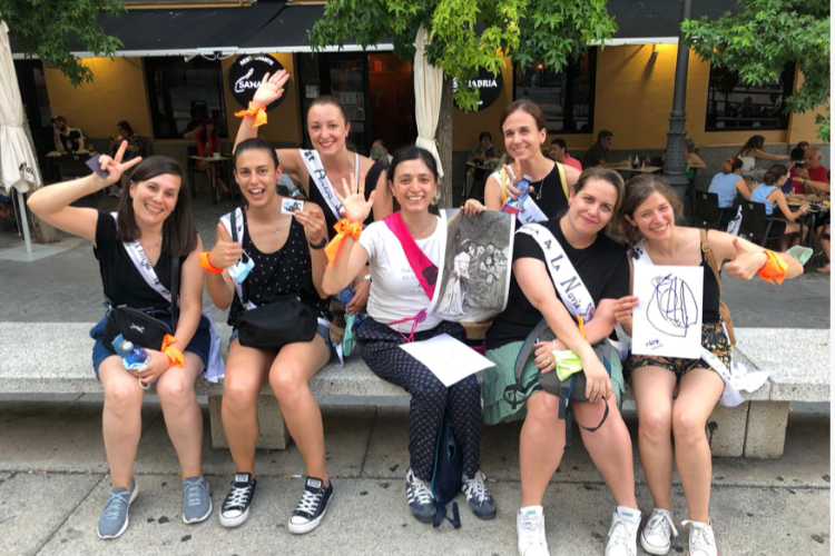 5 ideas para organizar una despedida inolvidable | esVivir