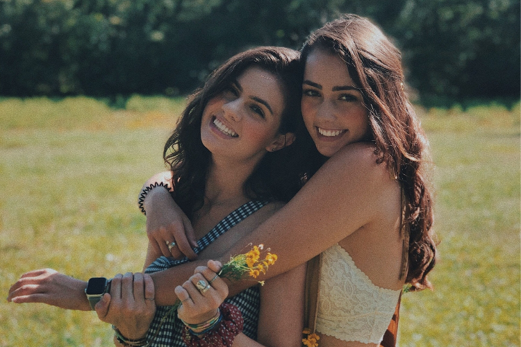 ¡Díselo con flores en el Día Internacional del Abrazo! | esVivir