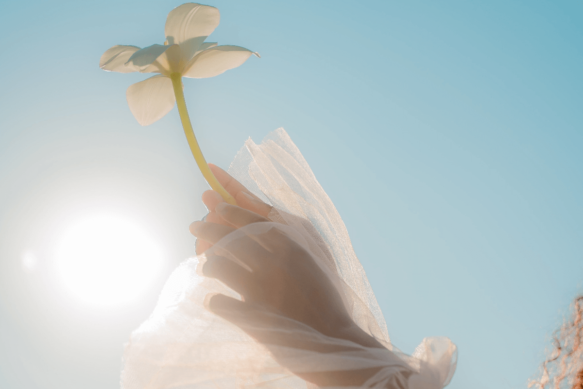 ¿Qué significa manifestar energía positiva? | esVivir