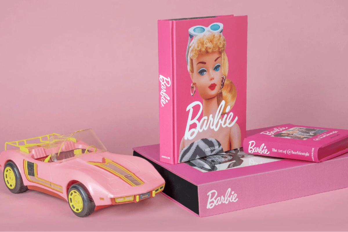 Este es el libro de lujo que Assouline ha dedicado a Barbie | esVivir